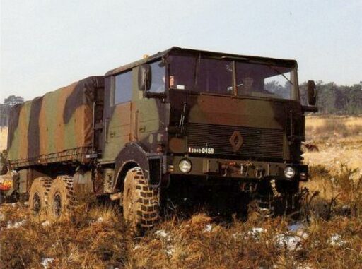 Renault TRM 10000 (1985-1996) - l'Automobile Ancienne