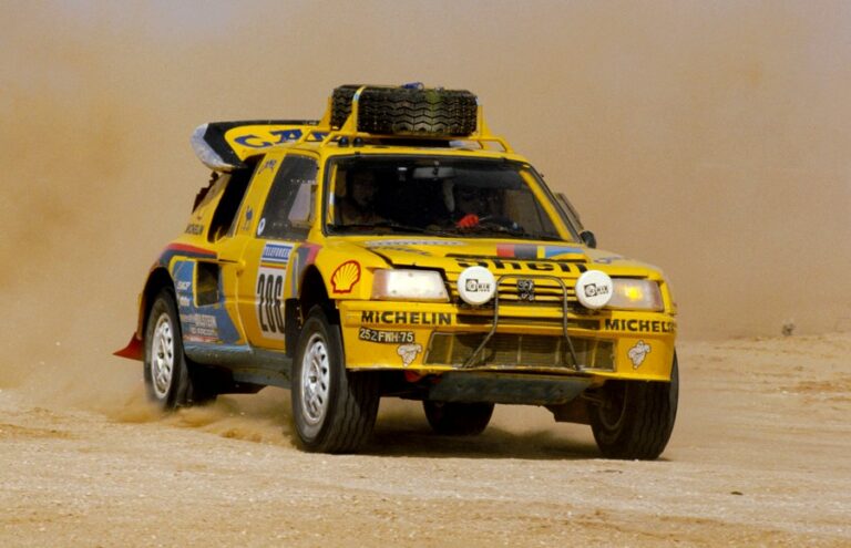 Peugeot 205 T16 Grand Raid (1987-1990) - l'Automobile Ancienne