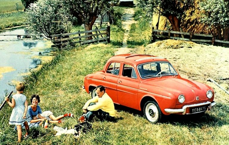 Renault Dauphine (1956-1967) - l'Automobile Ancienne