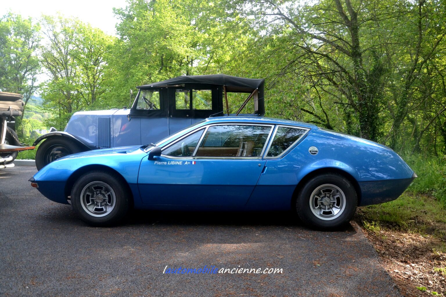 La page de l'Alpine A310 - l'Automobile Ancienne