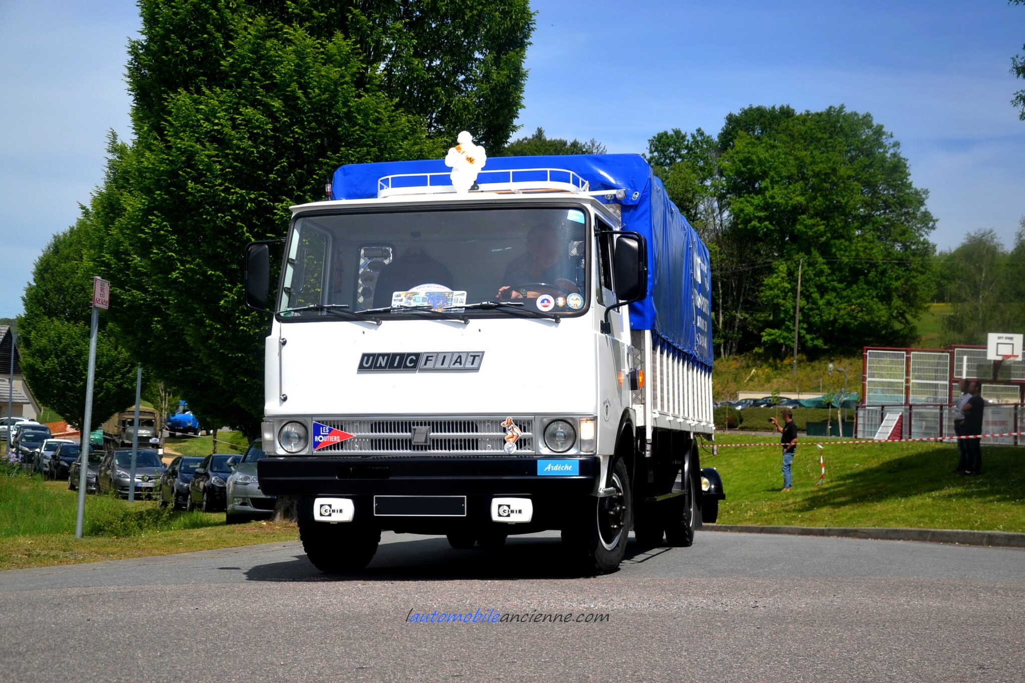 Les Unic (camions) - l'Automobile Ancienne