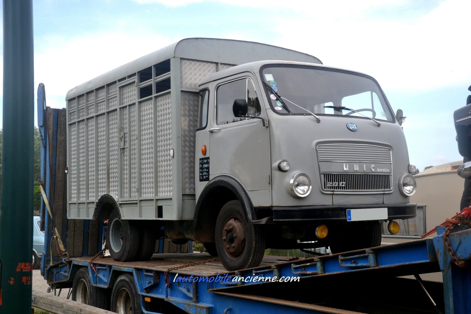 Les Unic (camions) - l'Automobile Ancienne