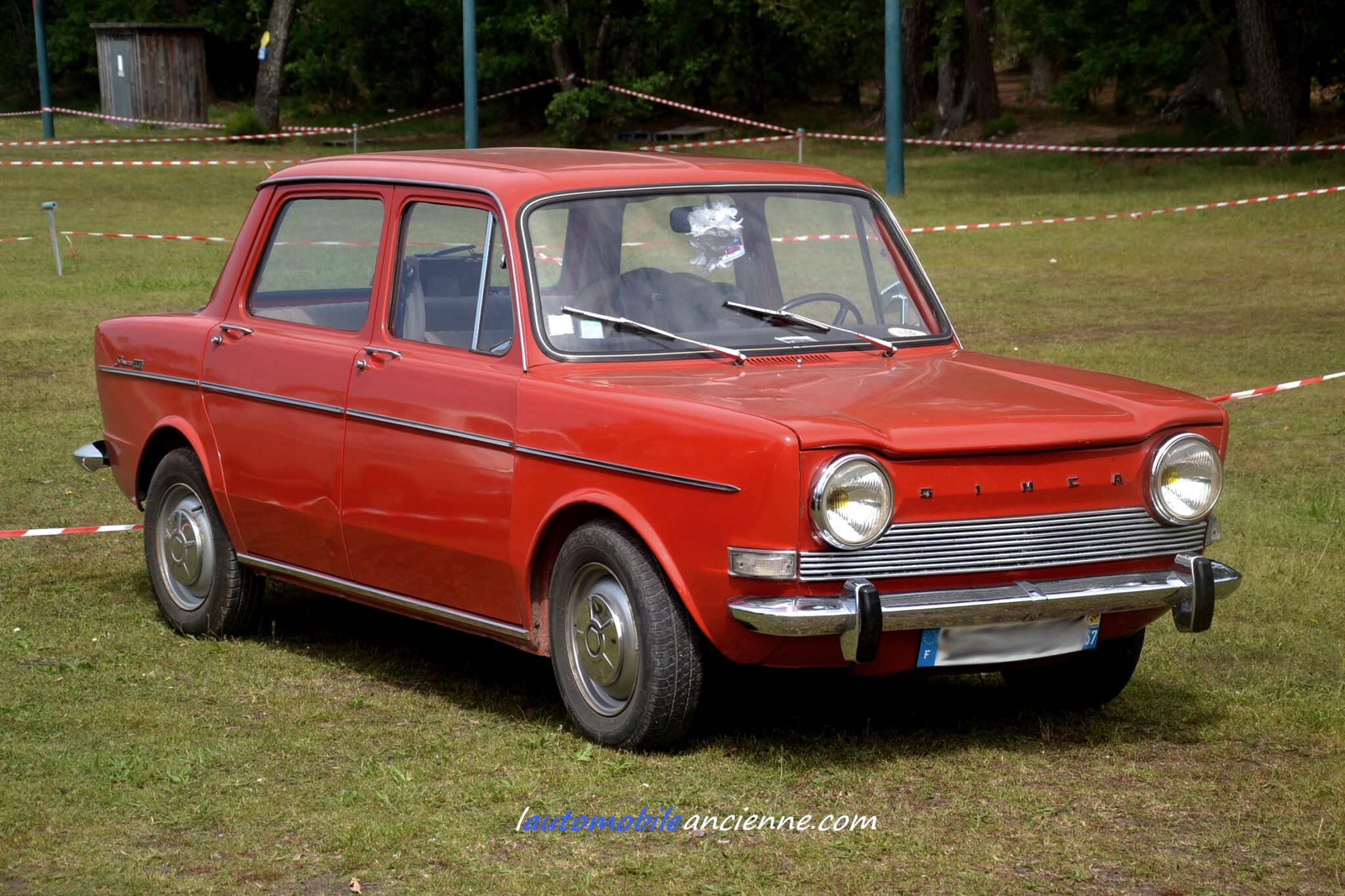 La page de la Simca 1000 - l'Automobile Ancienne