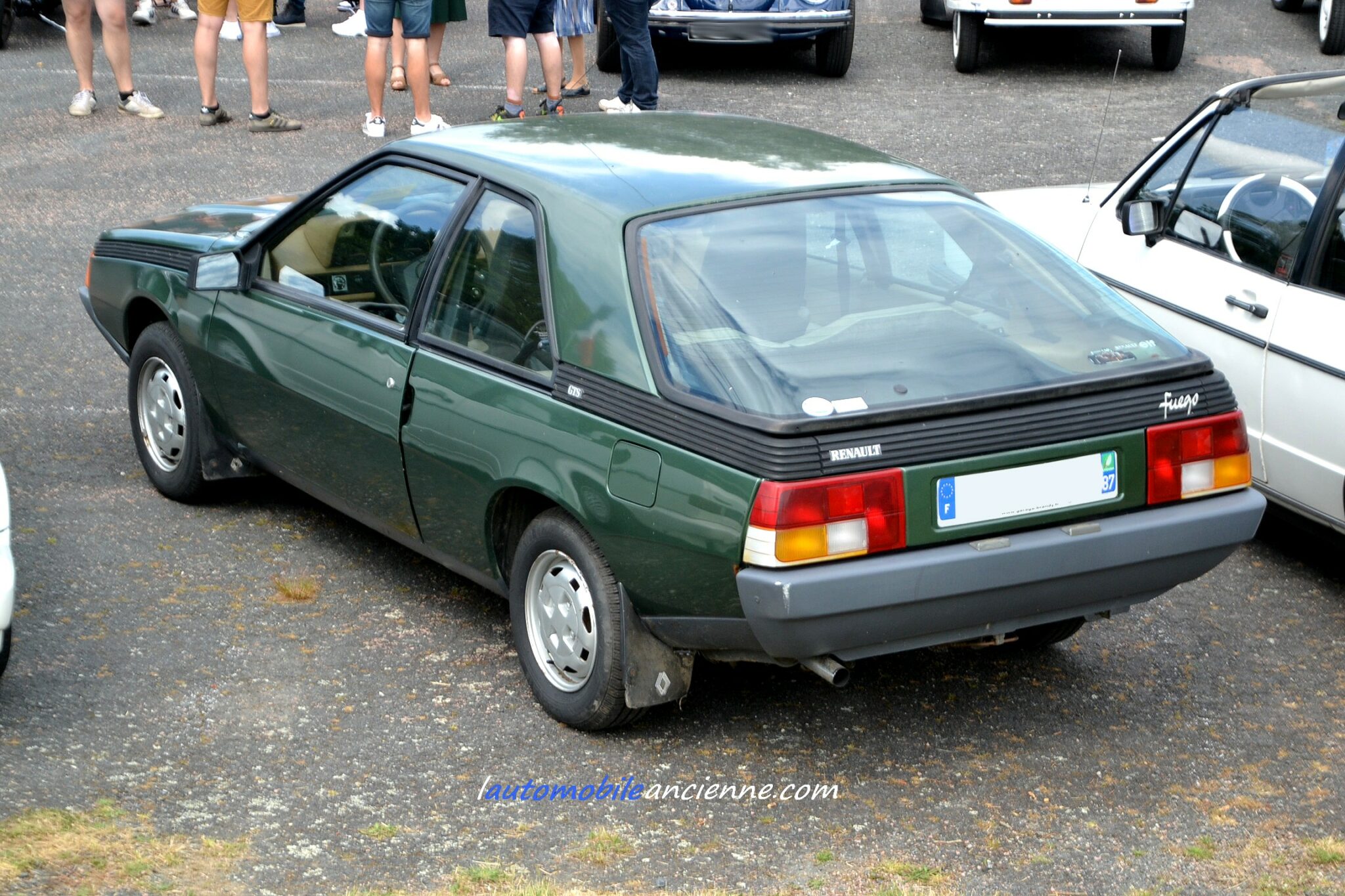 La page de la Renault Fuego - l'Automobile Ancienne