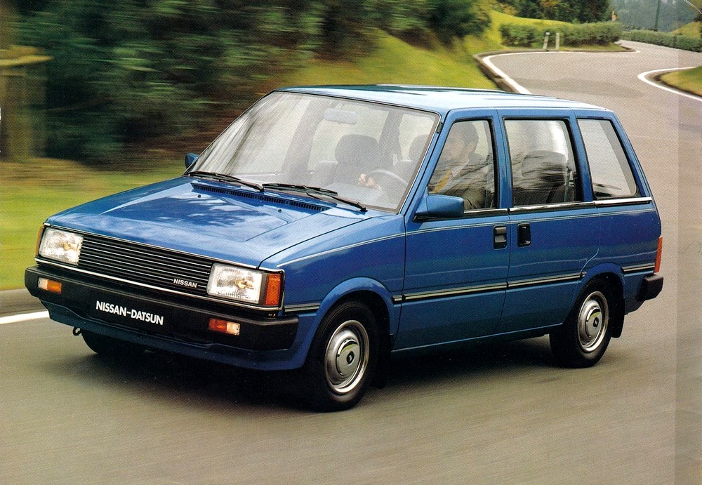 Nissan Prairie (1982-1988) - l'Automobile Ancienne
